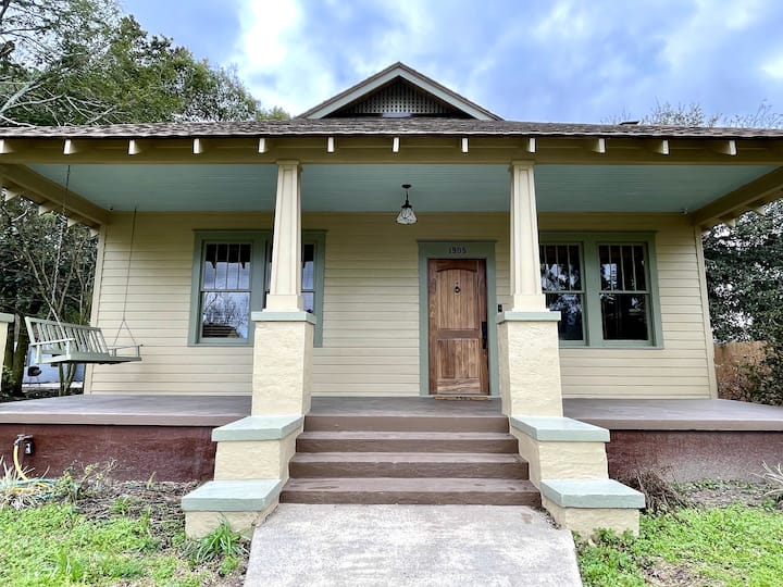 Historic Home 3m To Town On The Way To Tybee Is. - Savannah, GA