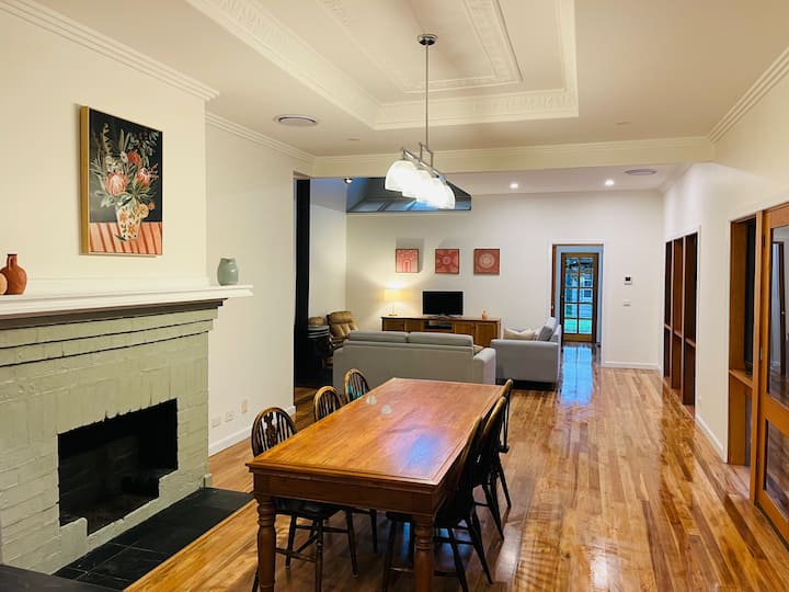 Glenisla Farm House - Benalla