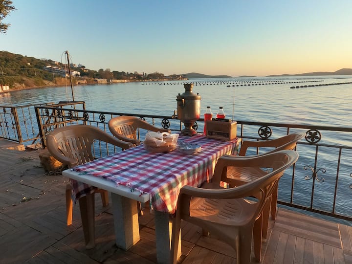 Seafront Furnished Summerhouse - Ocaklar