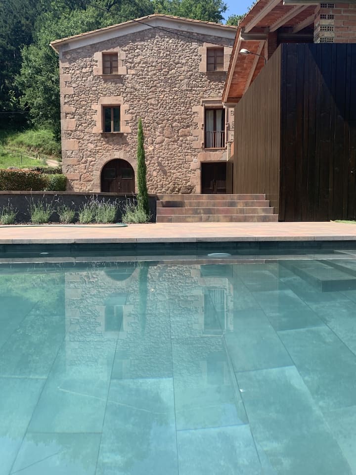 Preciosa Casa Rural Con Piscina - Olot