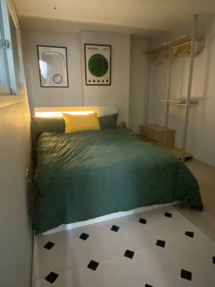 Hazel 002 House
2rooms,2queen Beds, Living Room - Corea del Sur