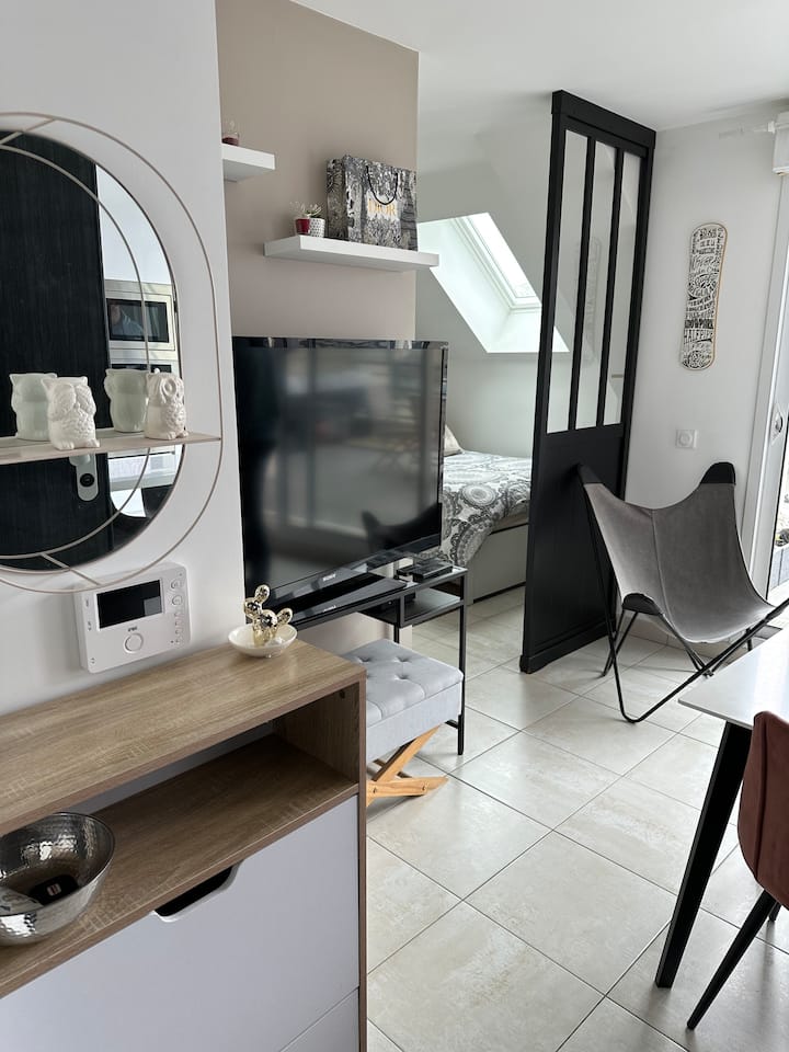 Studio Cocooning & Terrasse - Pontault-Combault