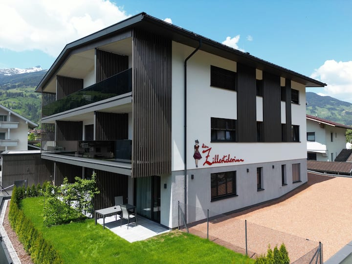 Die Zillertalerin - Top04 - Neu! - Zillertal, Ravina, Austria