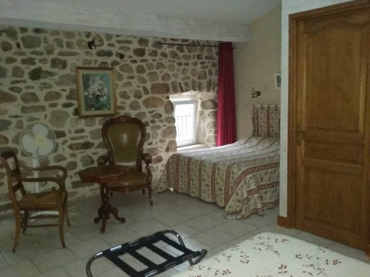 Chambre D'hôtes Dans Magnanerie - Les Vans