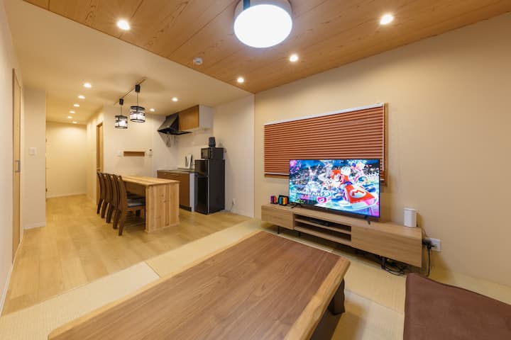 天六3分駅近の和モダン隠れ家高級別荘！10名利用可能(ベッドは8名分) / 梅田まで10分【fm】 - Umeda