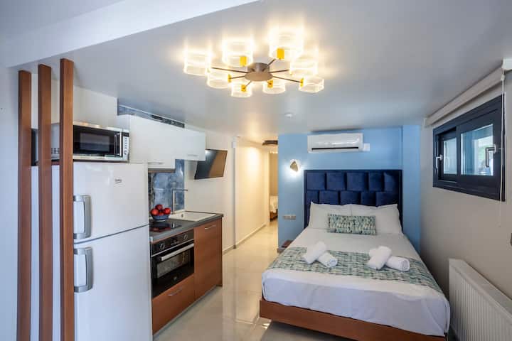 Olia: Junior Suite Apartment 2 - Ситония