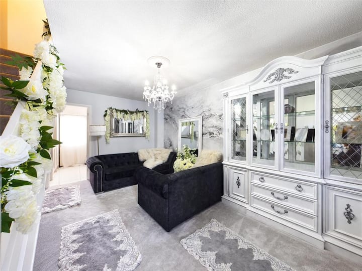 10 Min From Races - Cheltenham - Tewkesbury