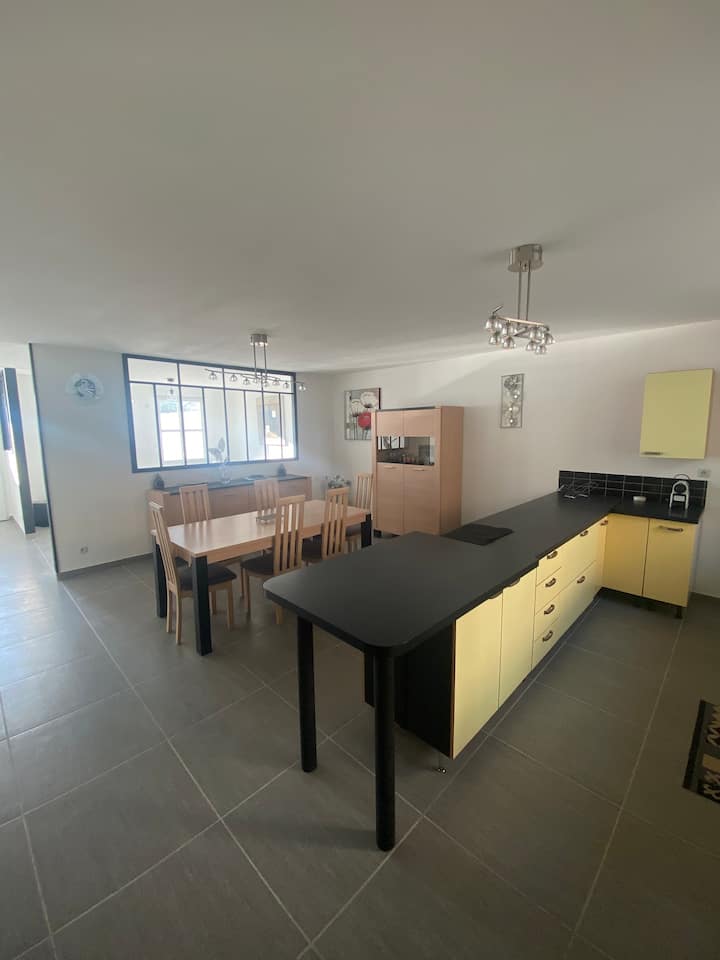 Belle Maison, Paisible, Spacieuse Et Lumineuse. - Saint-Amand-les-Eaux