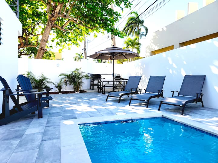 #25- Pool Mansion Walk To Beach, Sleeps 30+guests - San Juan, Puerto Rico