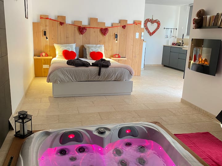 Eco Lodge 3* Jacuzzi Piscine Privatifs Borne éLec - Dordogne
