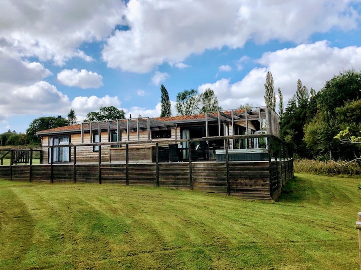Exclusive Countryside Lodge - Berkshire Uk - Newbury