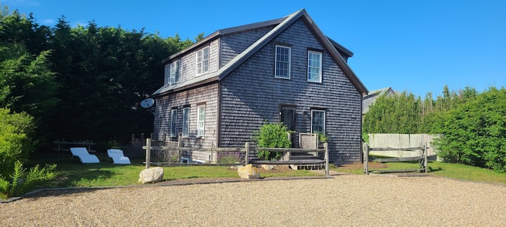 Remodeled Home Close To Town! - Nantucket, MA