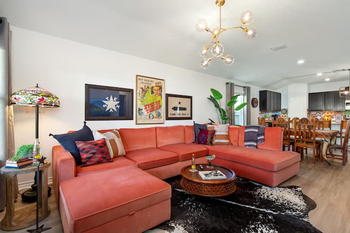Coral Casa-near Lackland Bmt | Family Texmex Charm - San Antonio, TX