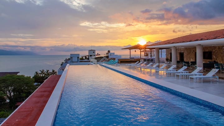 Stunning 2br/2ba Condo At The Park, Top Location! - Puerto Vallarta