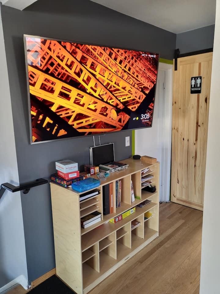 Loft Apartment In North Minneapolis - Minneapolis, MN