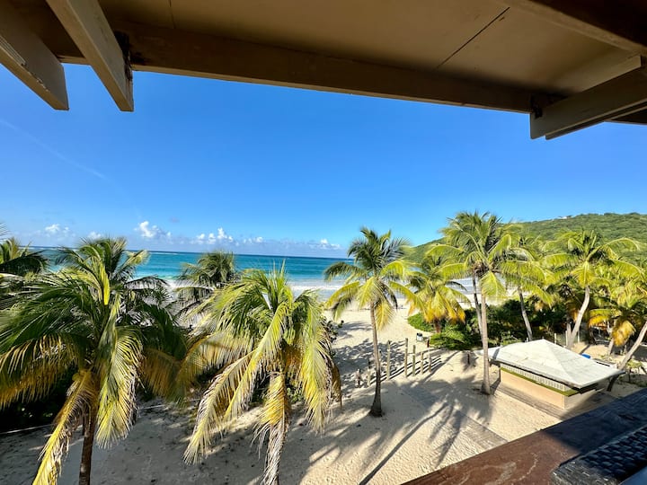 Apt 4a Flamenco Beachfront Villas With Ocean View - Culebra