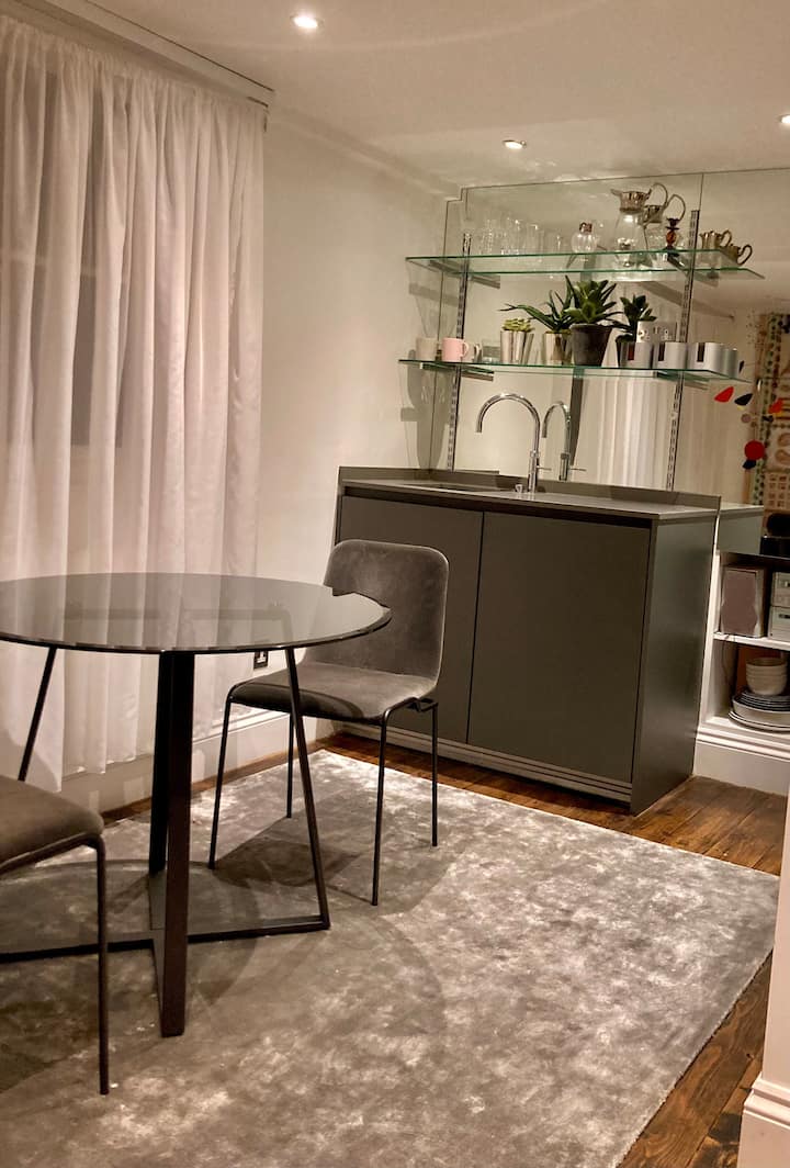 Chic Studio Room In The Heart Of Putney - 