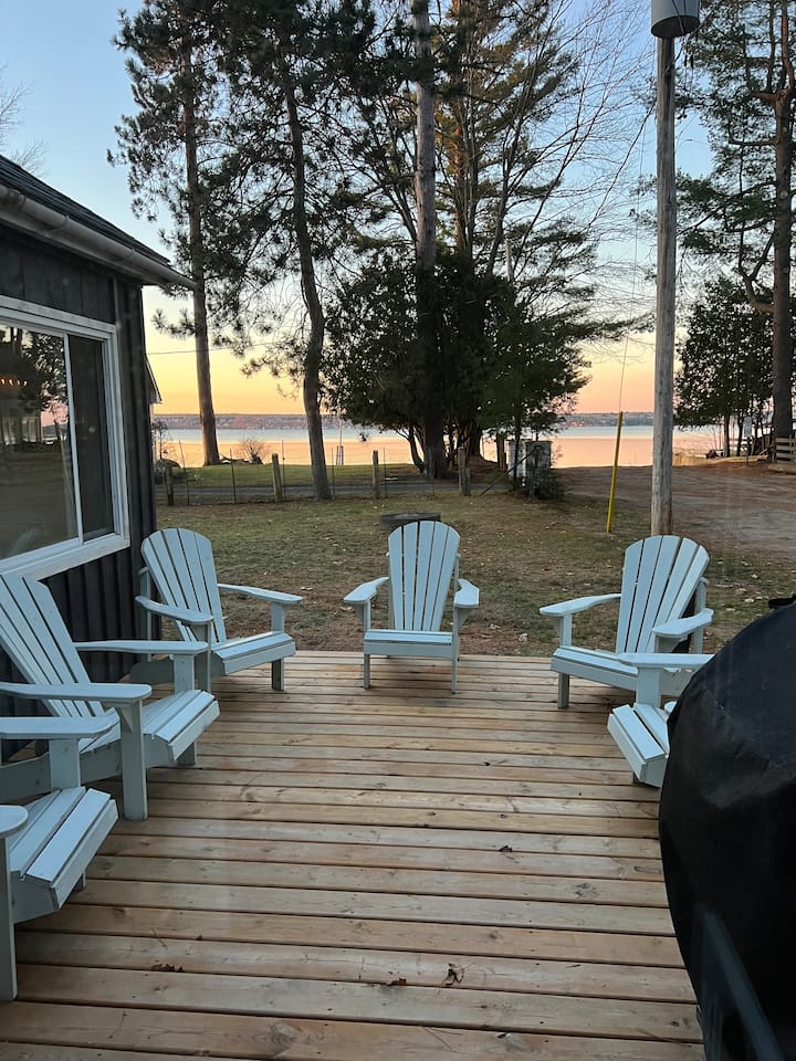 Norway Bay Vacation Rentals & Homes - Québec, Canada | Airbnb