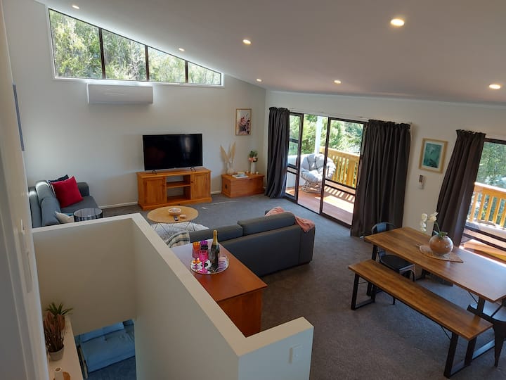 Torbay -Spacious Family Home! - Auckland
