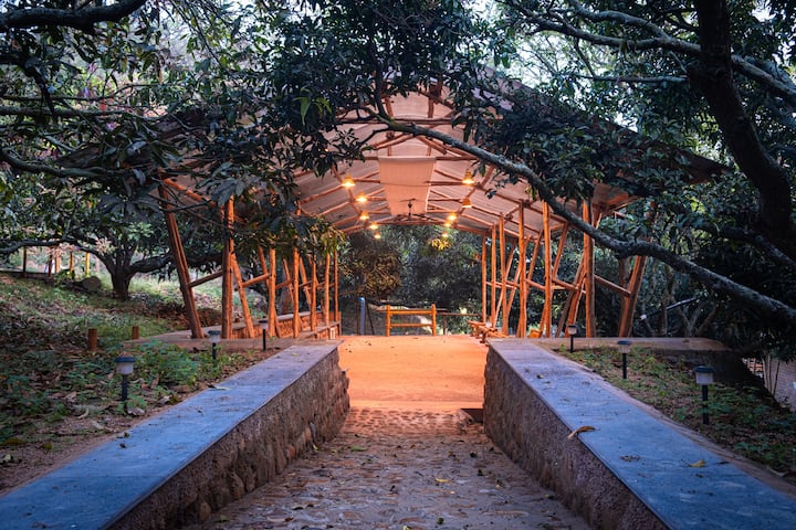 Rustic Farm Retreat: Perfect For Your Next Event - Ramanagara