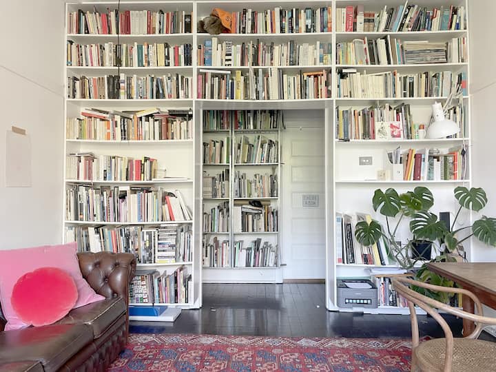 Art Deco In Leafy Harbour-side Potts Point - Sydney