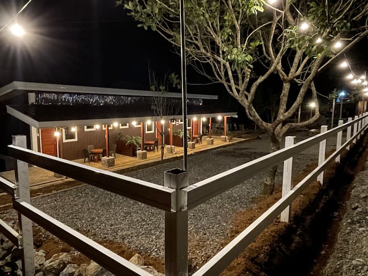 The White Fence Inn - Matnog