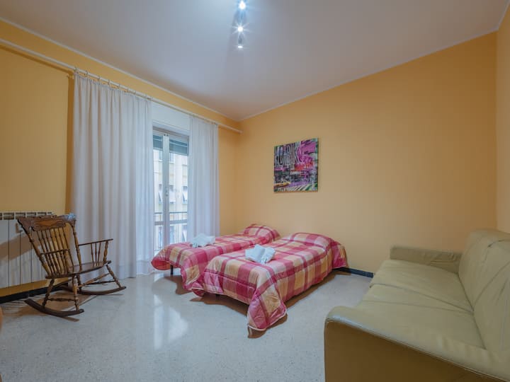 Casa Di Maty - Cozy Apartment With Balcony - La Spezia