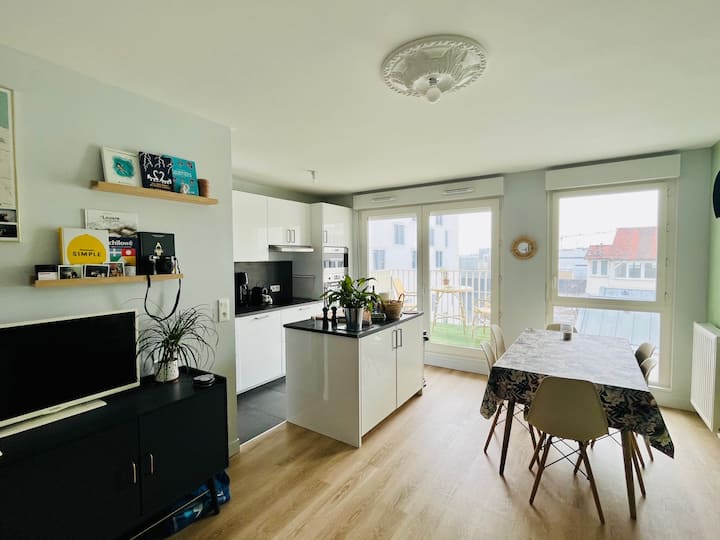 Jolie Chambre à 900 M Du Stade - Saint-Denis