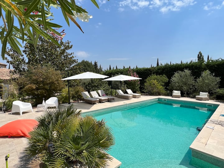 Location Villa 300 M² Luberon - Cheval-Blanc