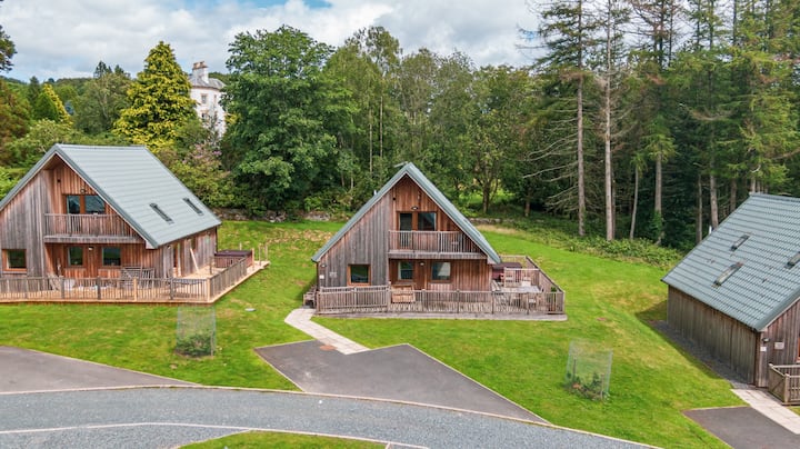 Lord Galloway 32 With Hot Tub - Newton Stewart