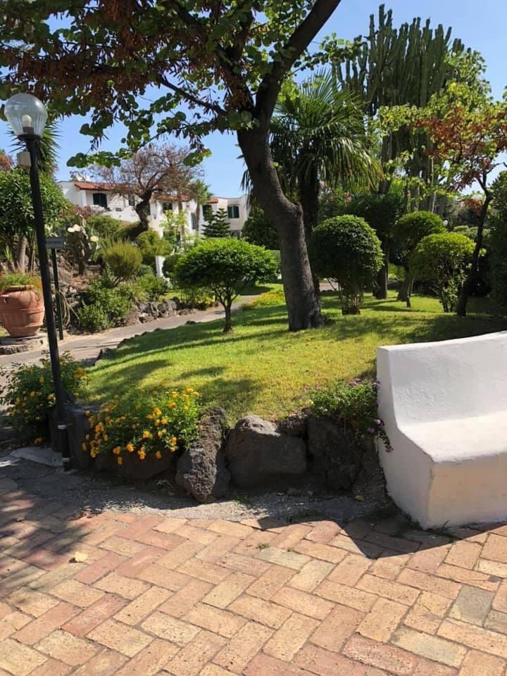 New Apartment In Private Park - Ischia Porto