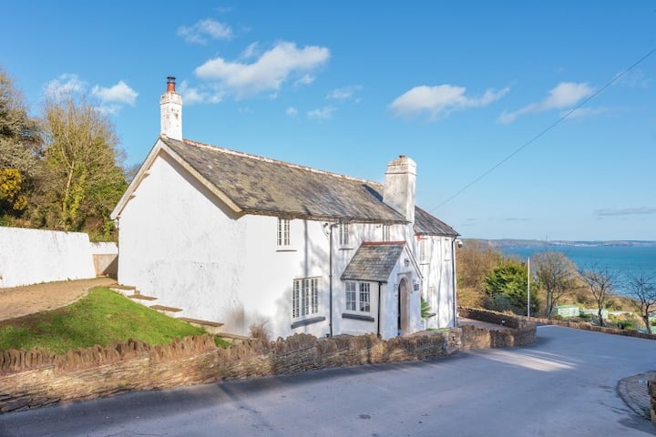 Revelstoke Park House, Sleeps 8 With Sea Views - Noss Mayo