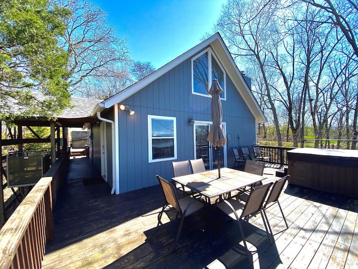 Lazy Lake Lakefront 1bdrm 1 Loft - Dandridge, TN