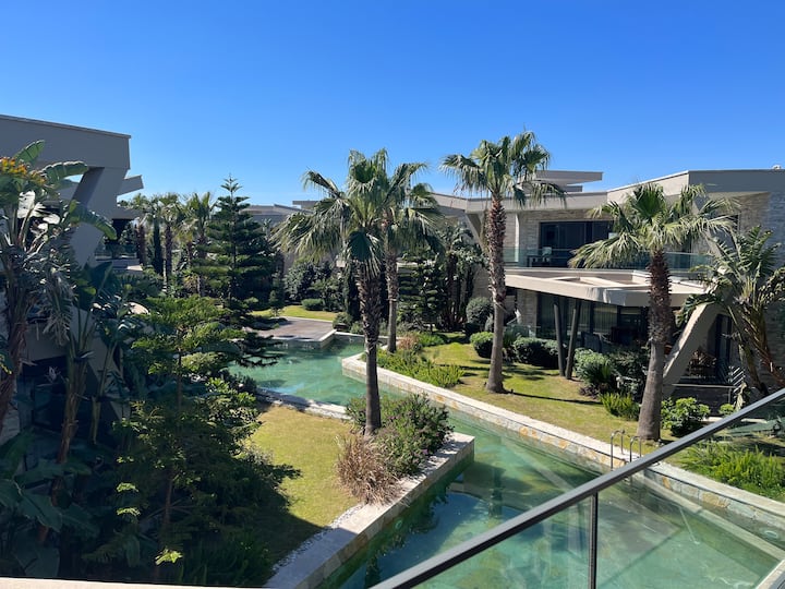 Spacious Luxury Vacation Home In Bodrum Center - Gümbet