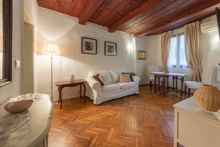 Signoria Florentine Apartment - Florenz