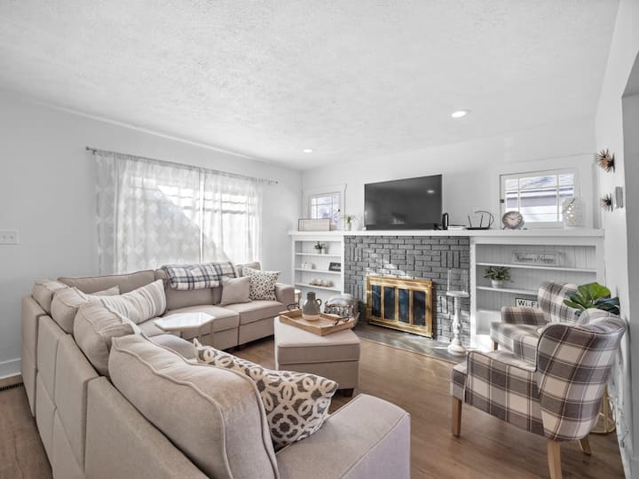 Conveniently Located 3bd House - Spokane, WA