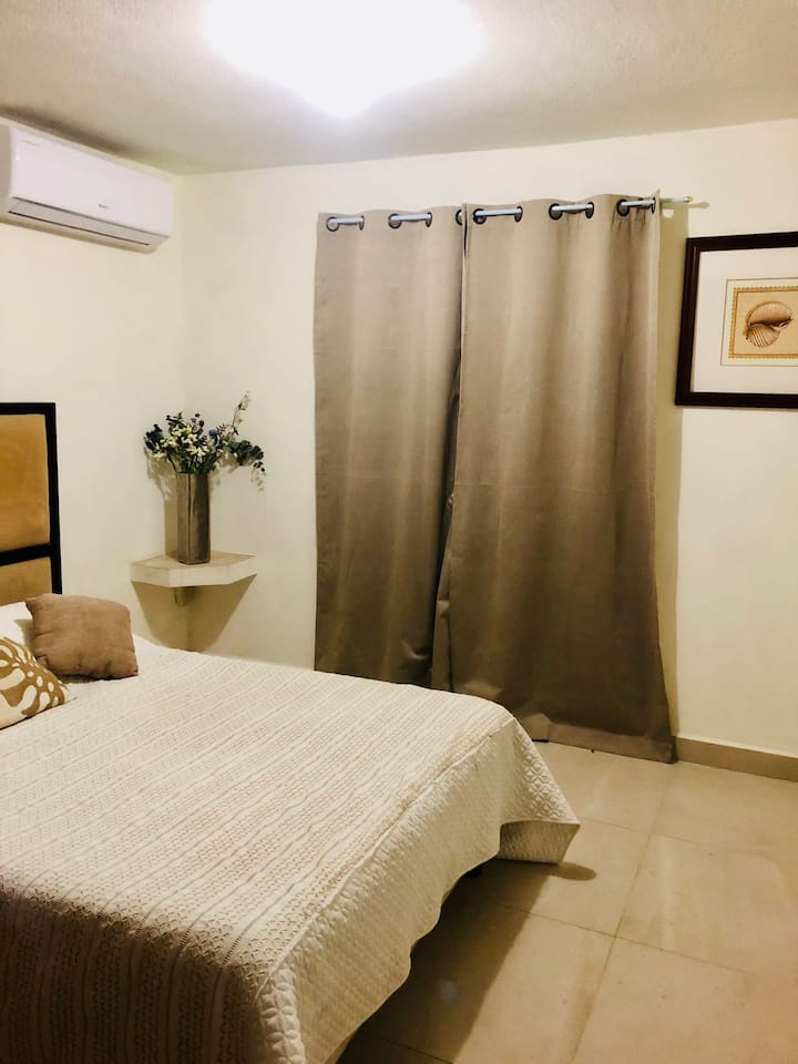 Excellent Location. - Cabo San Lucas