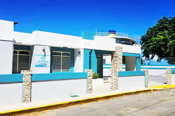 Villa Mar Bella Beach Front, W/pool, Wi-fi & A/c - Vega Baja