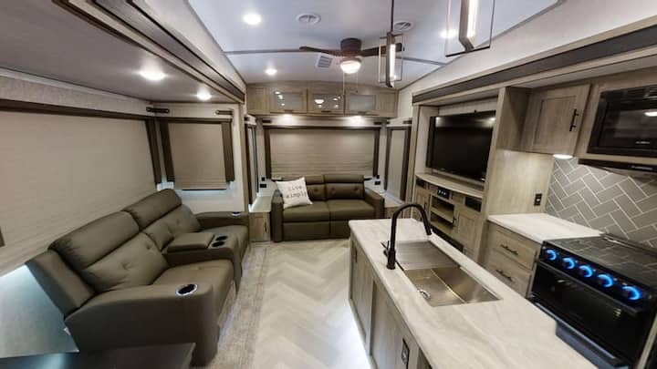 Glamping In Lakeland, Fl - Lakeland, FL