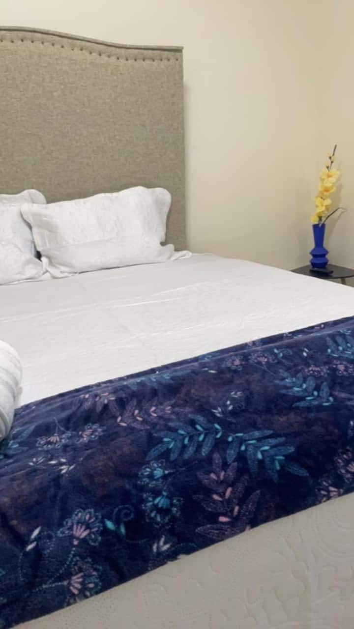 Casa Amplia/ 2 Recamaras/ Cerca Del Aeropuerto - Hermosillo