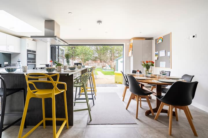 Family Home Close To Legoland - Slough