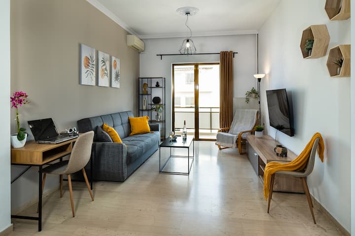 Central Apt. With Parking - 3 Min From Old Port - Chania