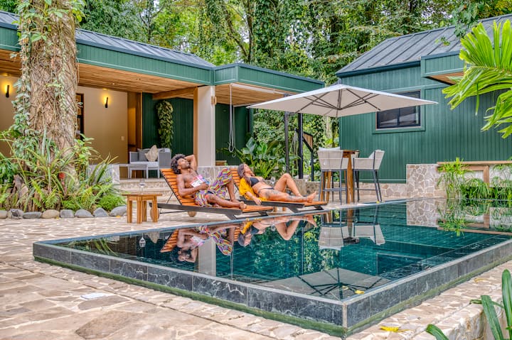 5-star Luxe The Oasis - Entire Home - Punta Uva