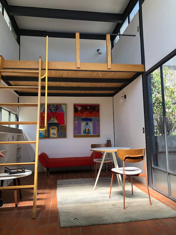 Roof Apartment In 70’s Vintage Building - Mexico City