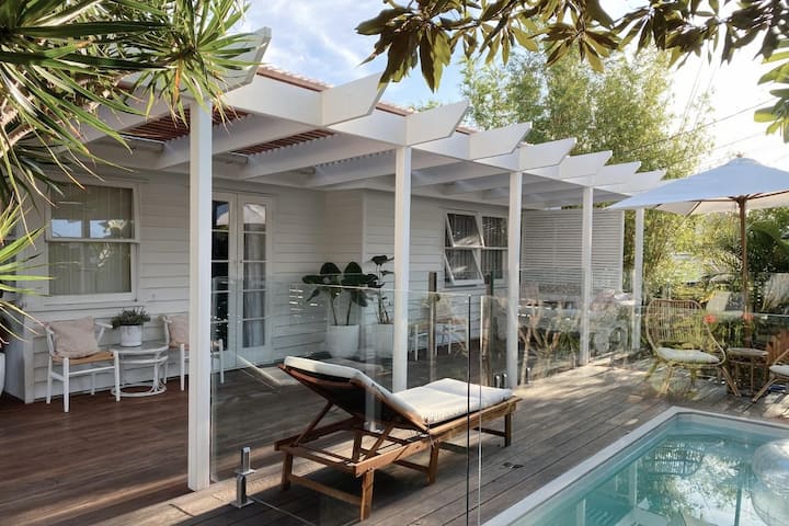 The Brisbane Pool Villa - Brisbane