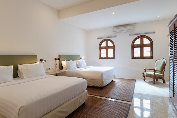 Double Queen Apartment Close To Seminyak Beach - Bali