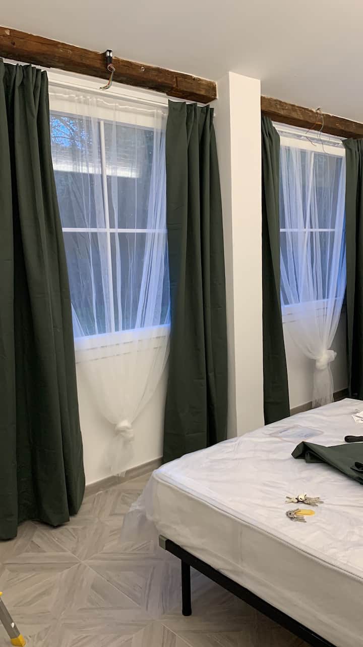 In Corte Dentro Via Saragozza, Nuovo E Silenzioso - Bologna