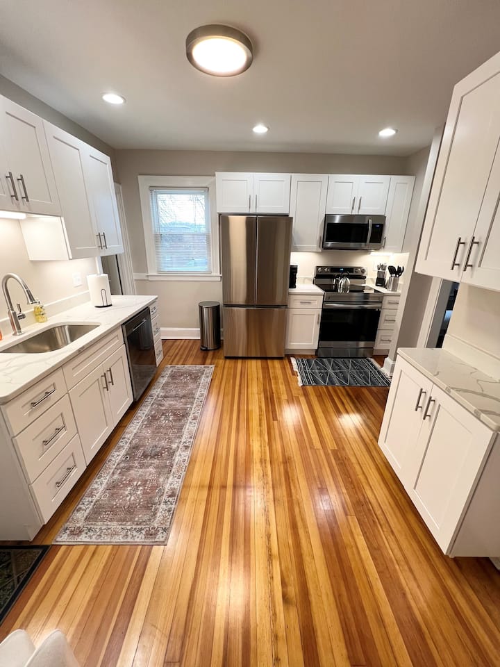 Newly Updated Unit 4 - New Britain, CT