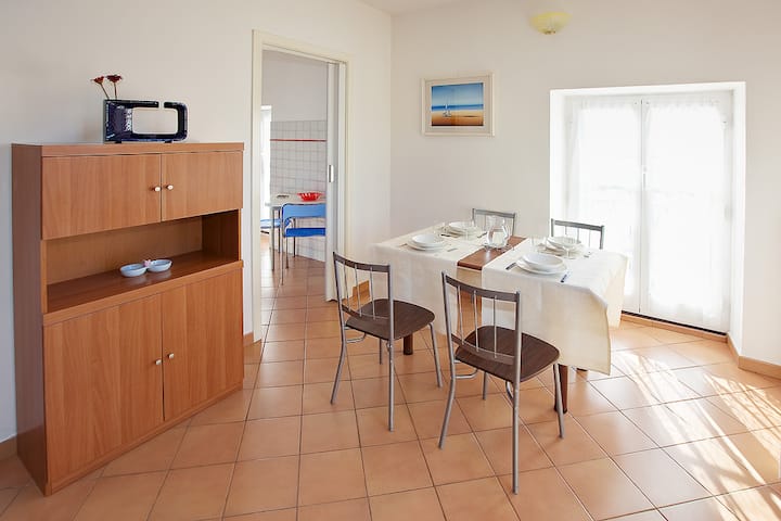 Apartment In Villa, With Swimming Pool - Finale Ligure