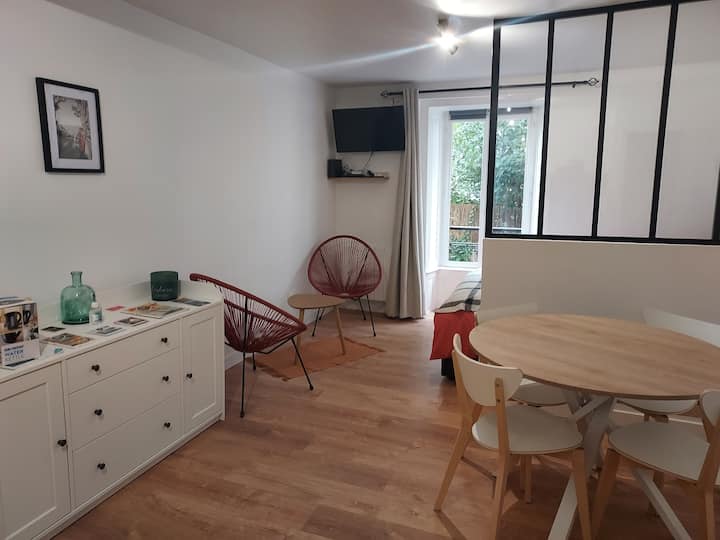 Très Beau T1 Entièrement Rénové - Vannes